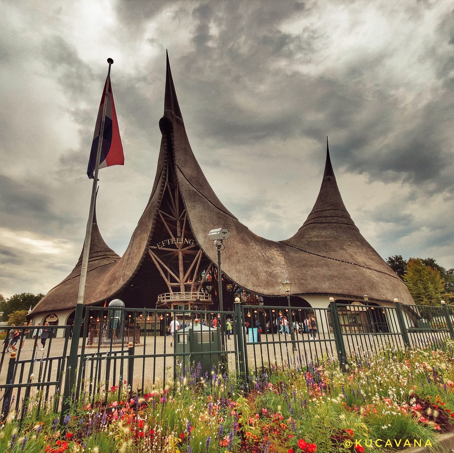 Efteling park: el mejor parque de atracciones de Holanda. Nuestra visita